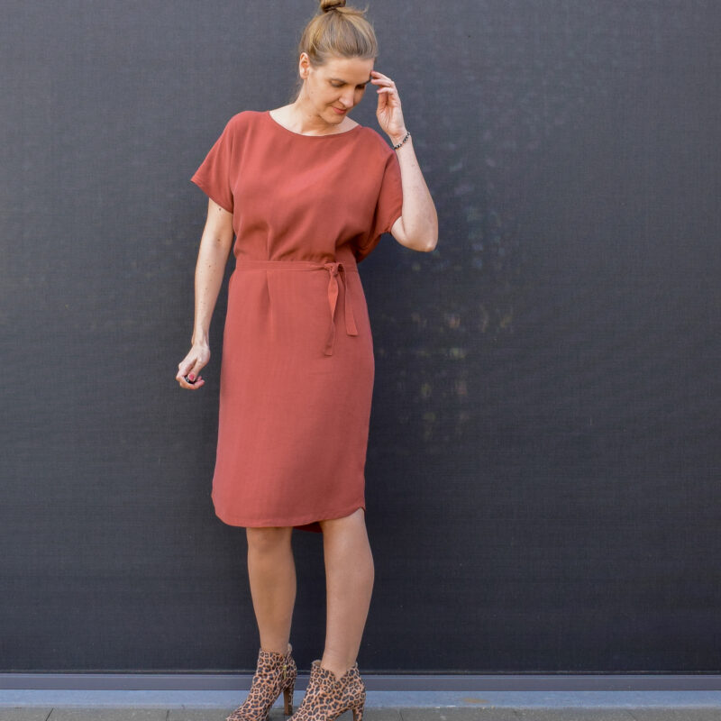 Rea dress for women and teens - sewing pattern - Bel’Etoile